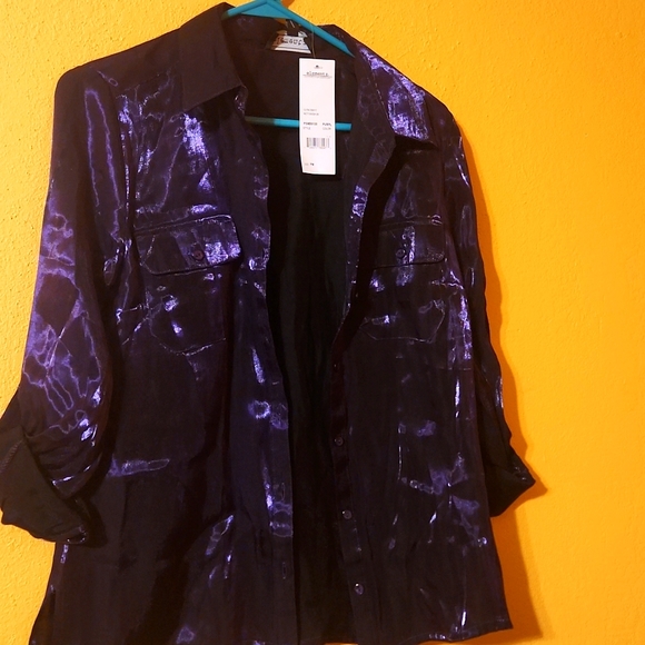 Elementz | Tops | Elementz Shirt | Poshmark